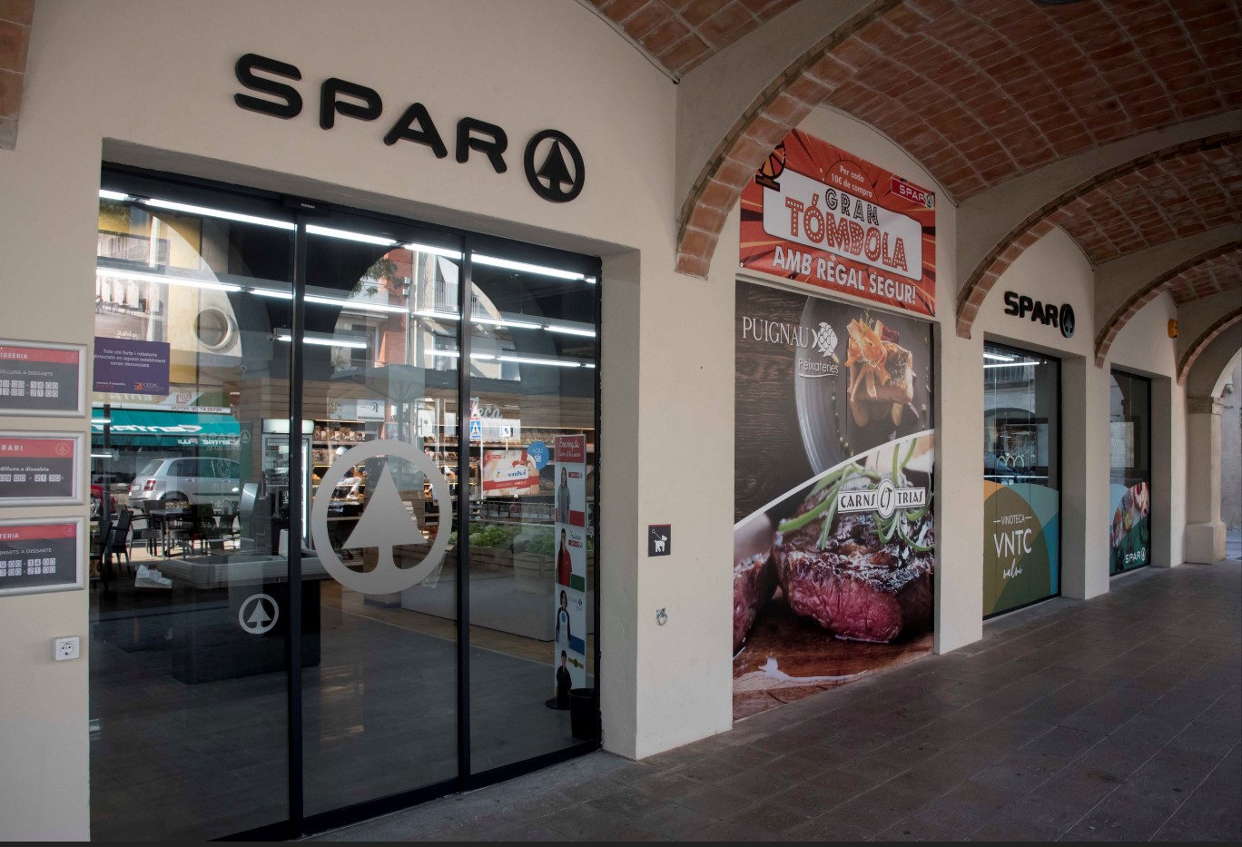SPAR INAUGURA EN LA CIUDAD DE BANYOLES (GIRONA) UN NUEVO SPAR DE 584 M² ...